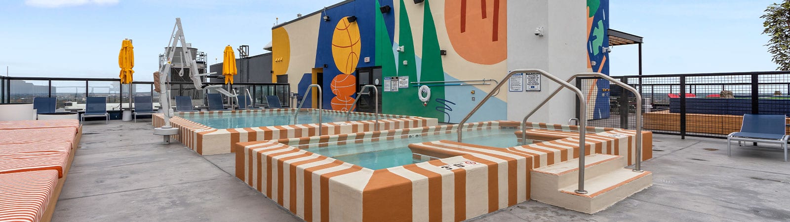 UIUC Student Apartments Amenities | The Dean Campustown